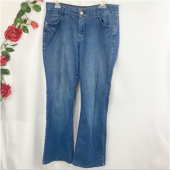 Sasson Jeans | Jeans | 32 Sasson Jeans High Rise Bootcut Denim Blue ...